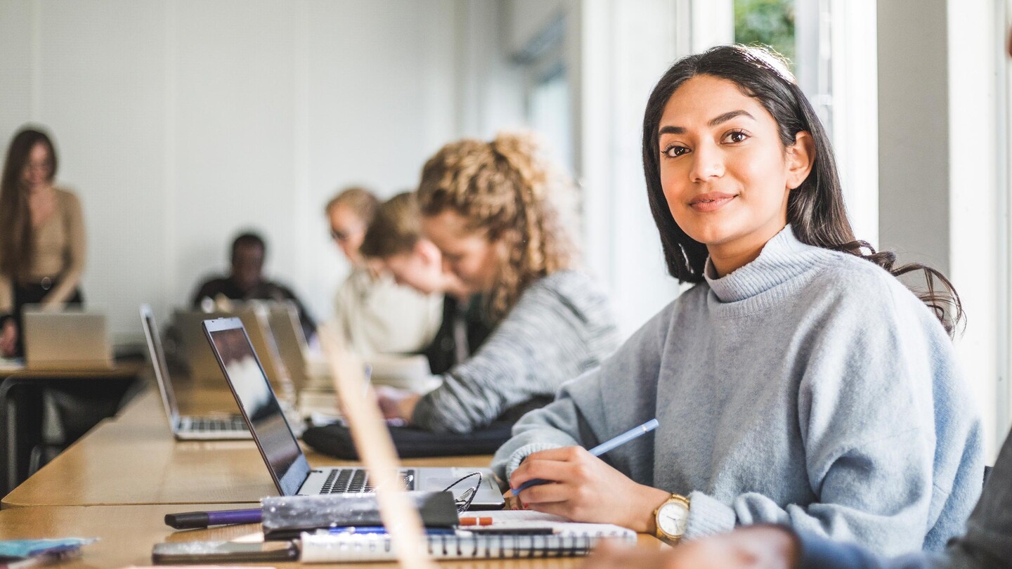 Professional Education - Salta Group